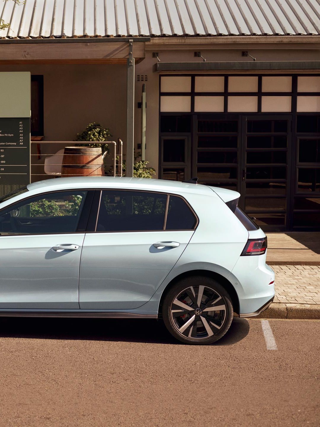 Der neue VW Golf GTE | Spurhalteassistent „Lane Assist“ und ...