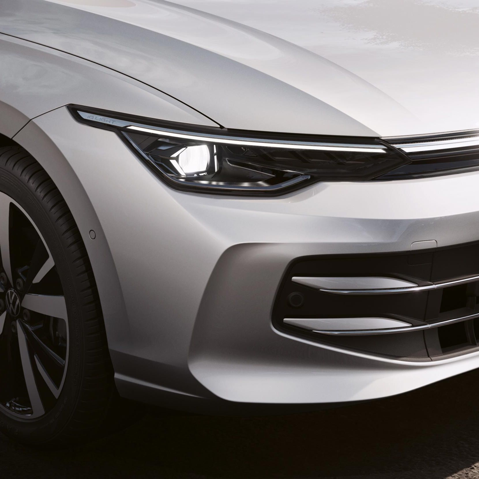 IQ.LIGHT-LED-Matrix-Scheinwerfer