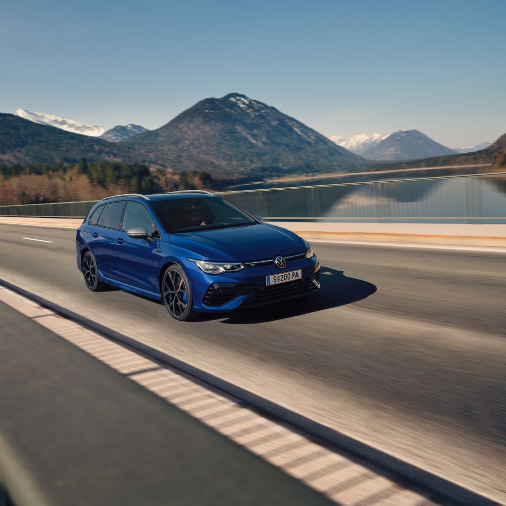 Das VW Golf 8 R Variant Vorgängermodell (2021 - 2024)