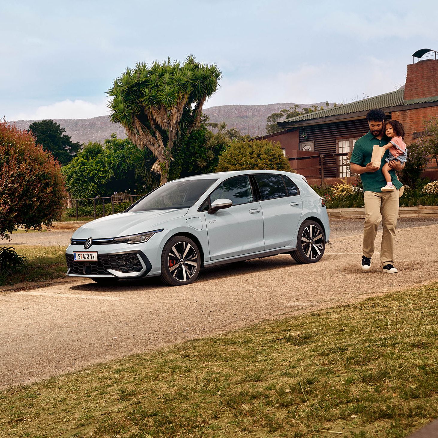 Der neue VW Golf GTE | Spurhalteassistent „Lane Assist“ und ...