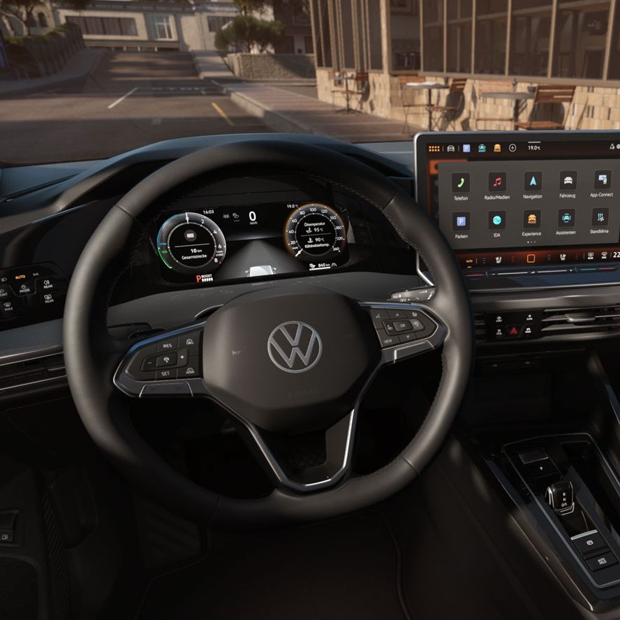Der neue VW Golf | Spurwechsel- und Spurhalteassistent